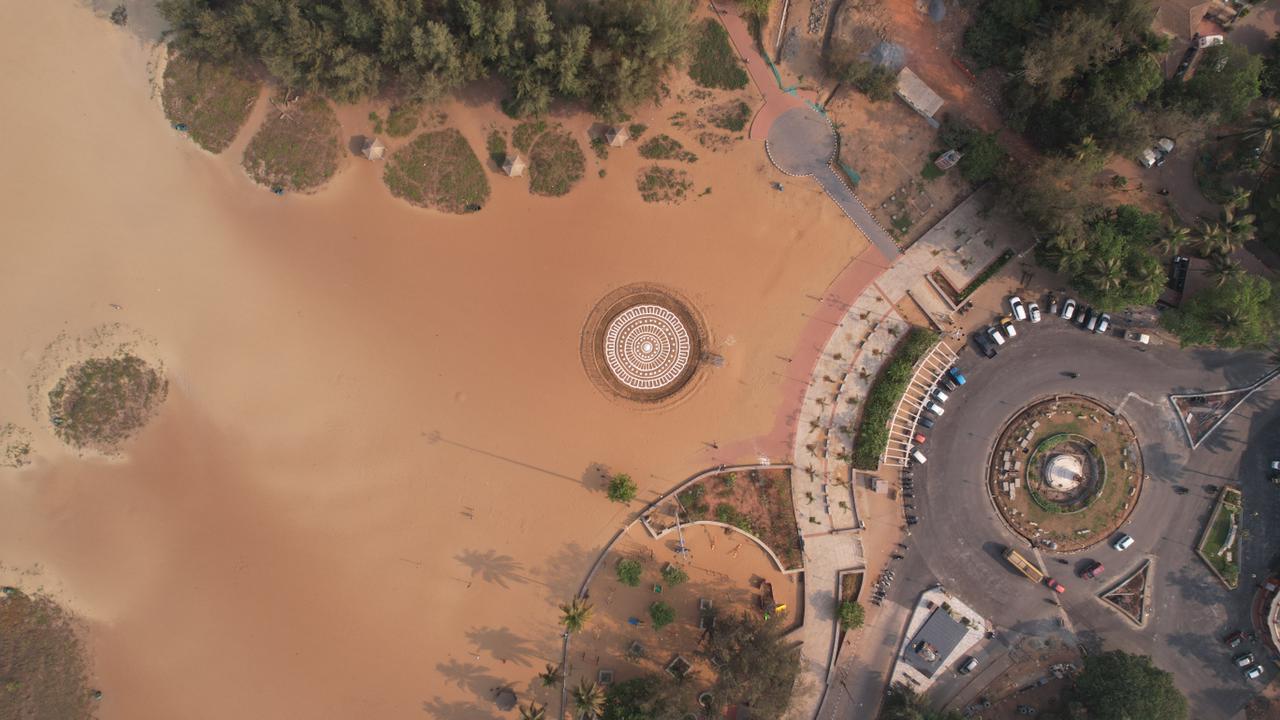 Goan Kaavi artist Sagar Naik Mule showcases sand art at G20 in Goa ...
