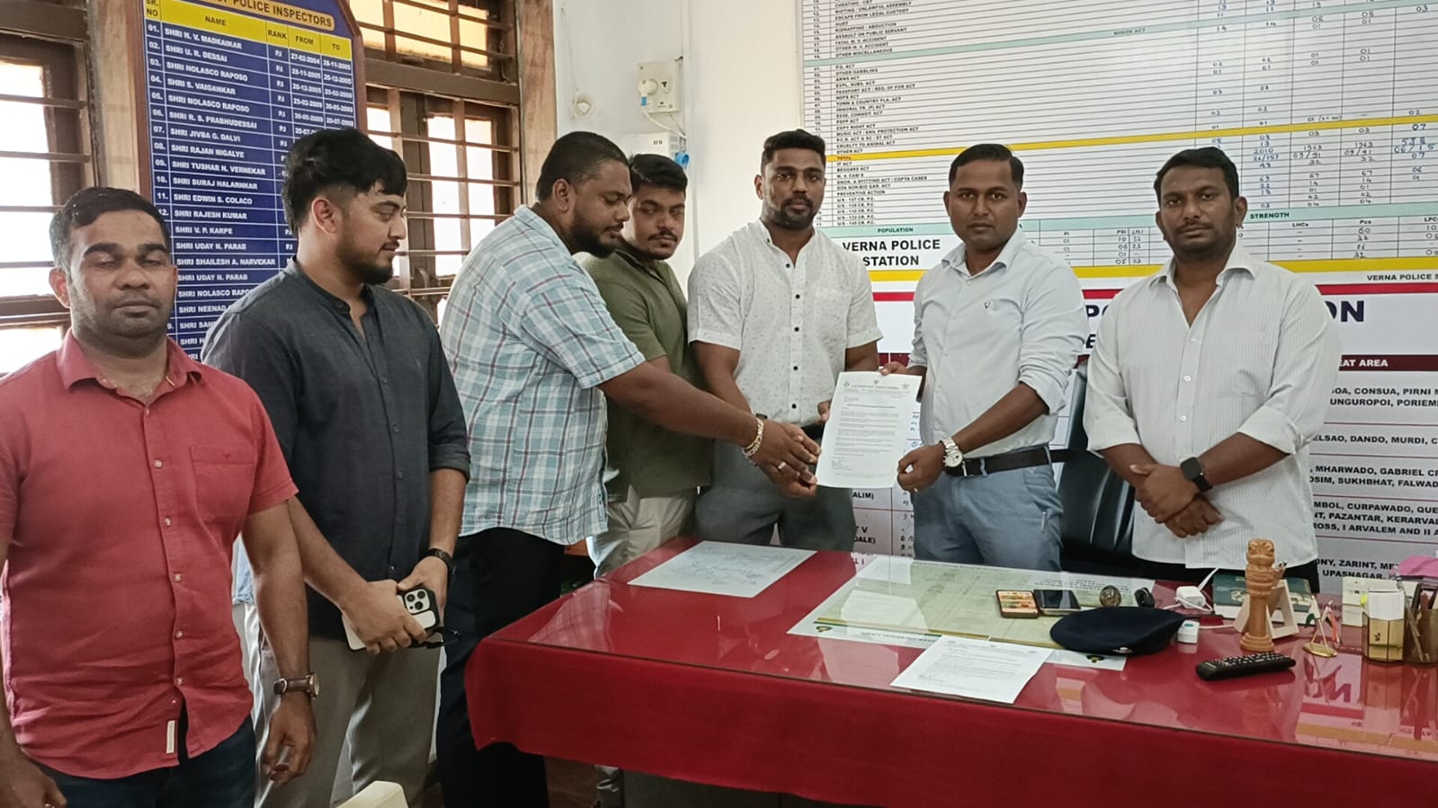 Youth Congress Submits Memorandum to Verna Police on Rising Crime Rates ...